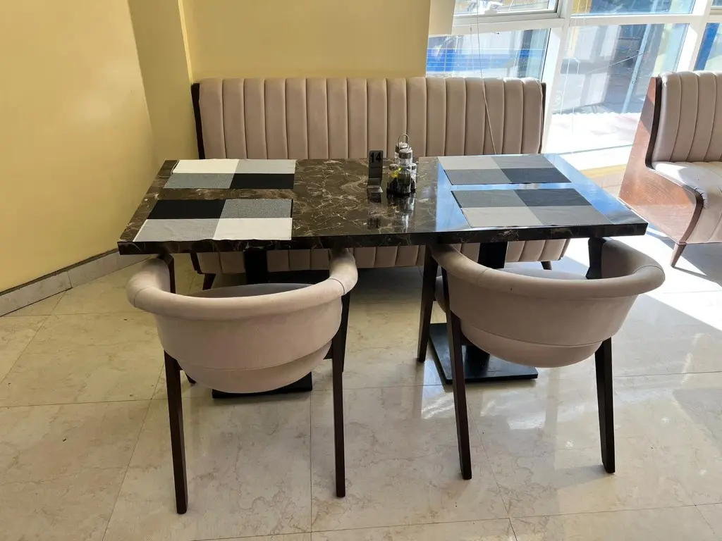 CARRO EDEG HOTEL SOMALİ - Leta Sandalye ️