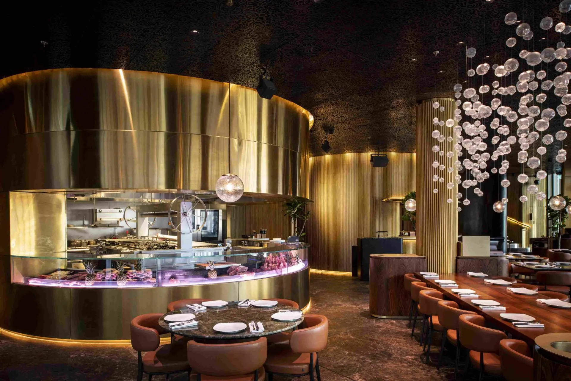 NUSR-ET STEAKHOUSE LONDRA - Leta Sandalye ️