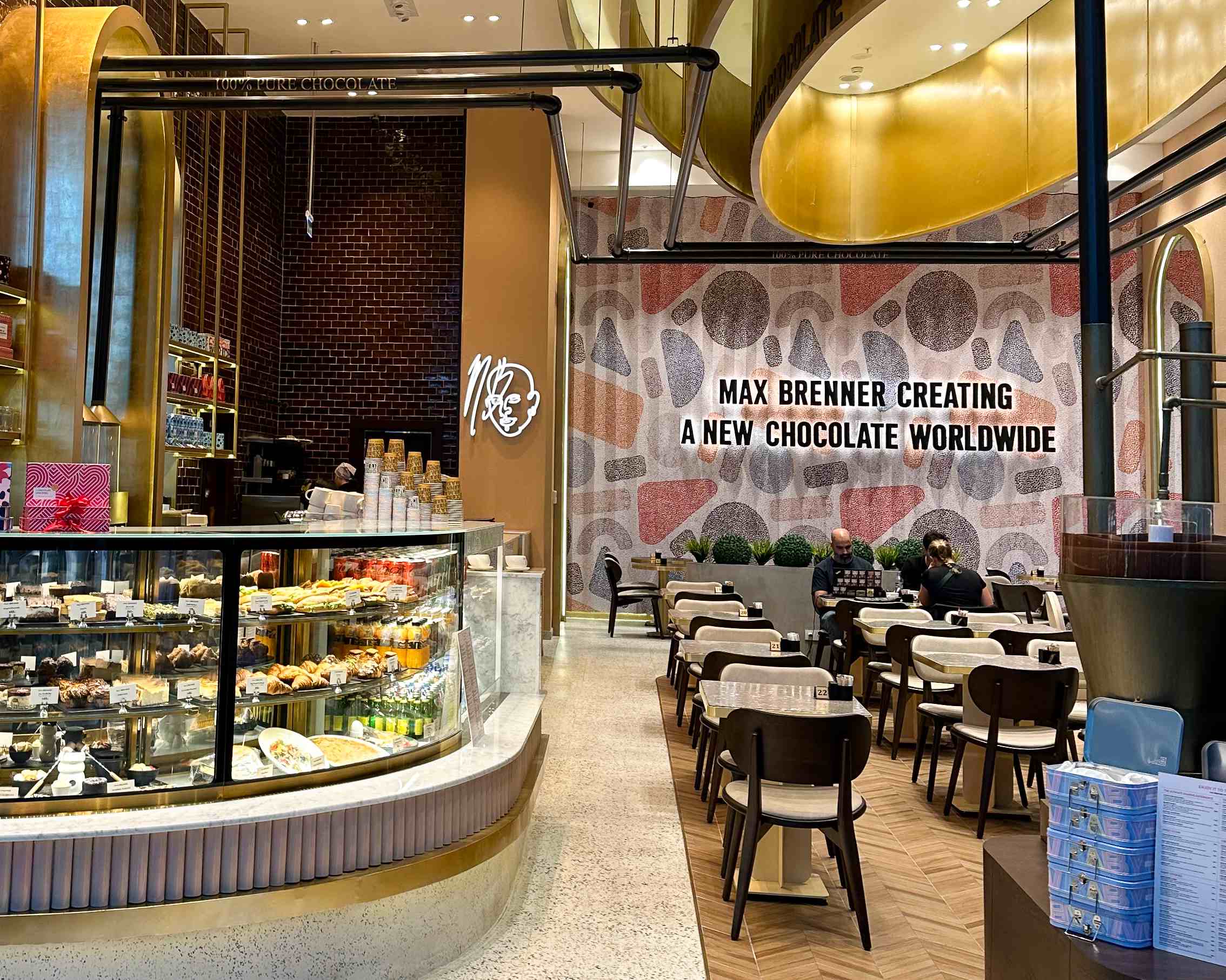 MAX BRENNER ISTANBUL AIRPORT - Leta Sandalye ️