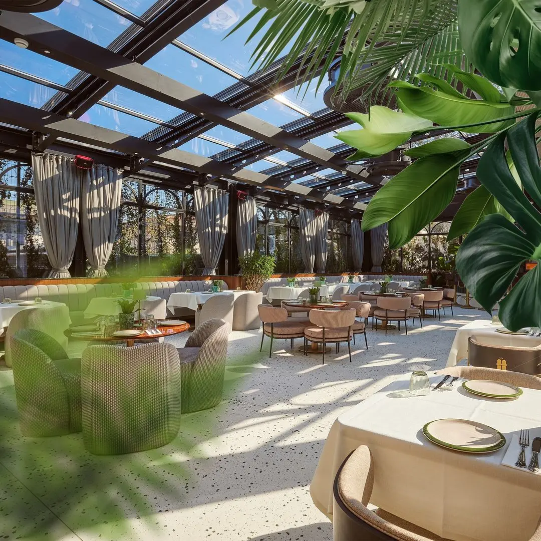 SALAZAR RESTAURANT İSTANBUL - Leta Sandalye ️